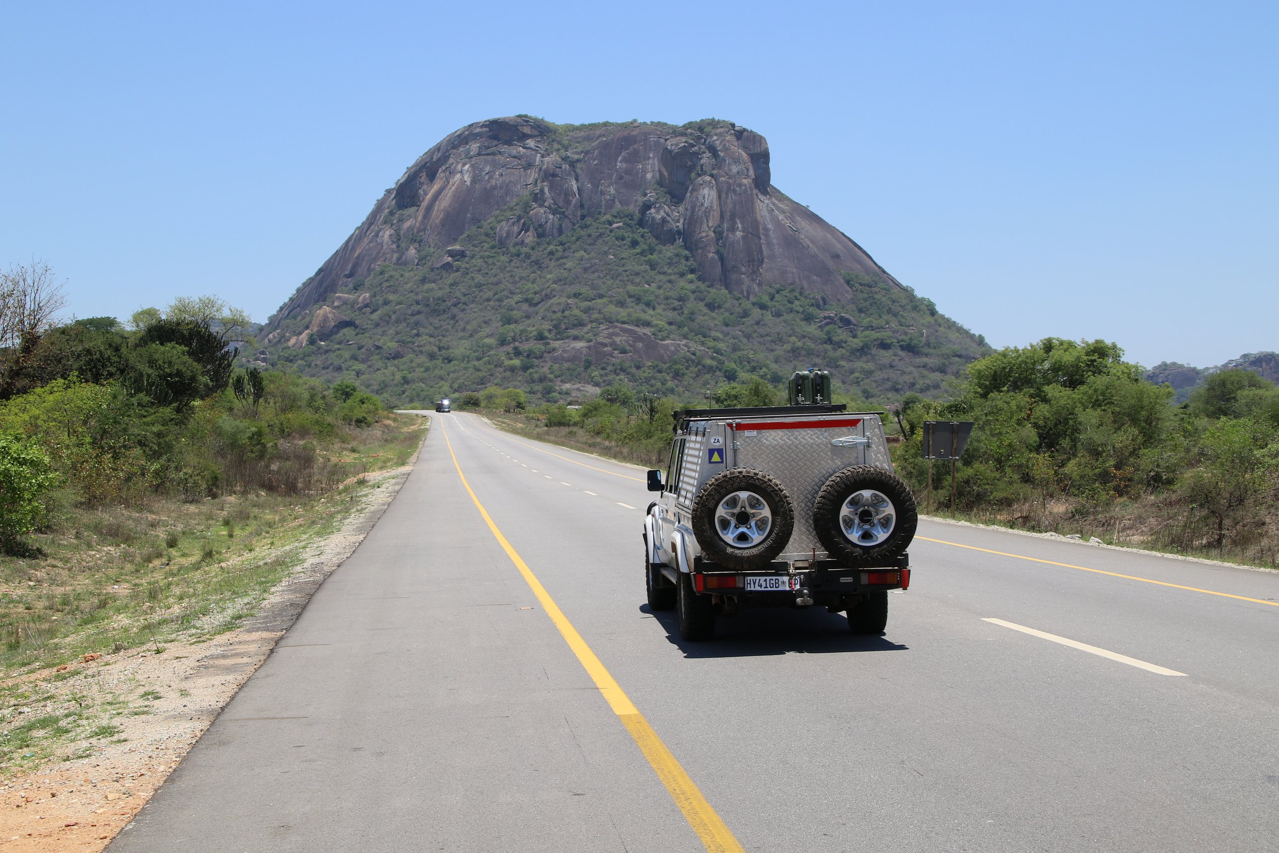 Zimbabwe: Ein Land voller Wunder – Entdeckungen aus der Sicht von Nils ...